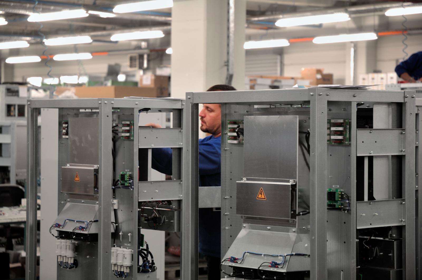 Delta Ups - Voltage Stabilizer – deltaelektrik